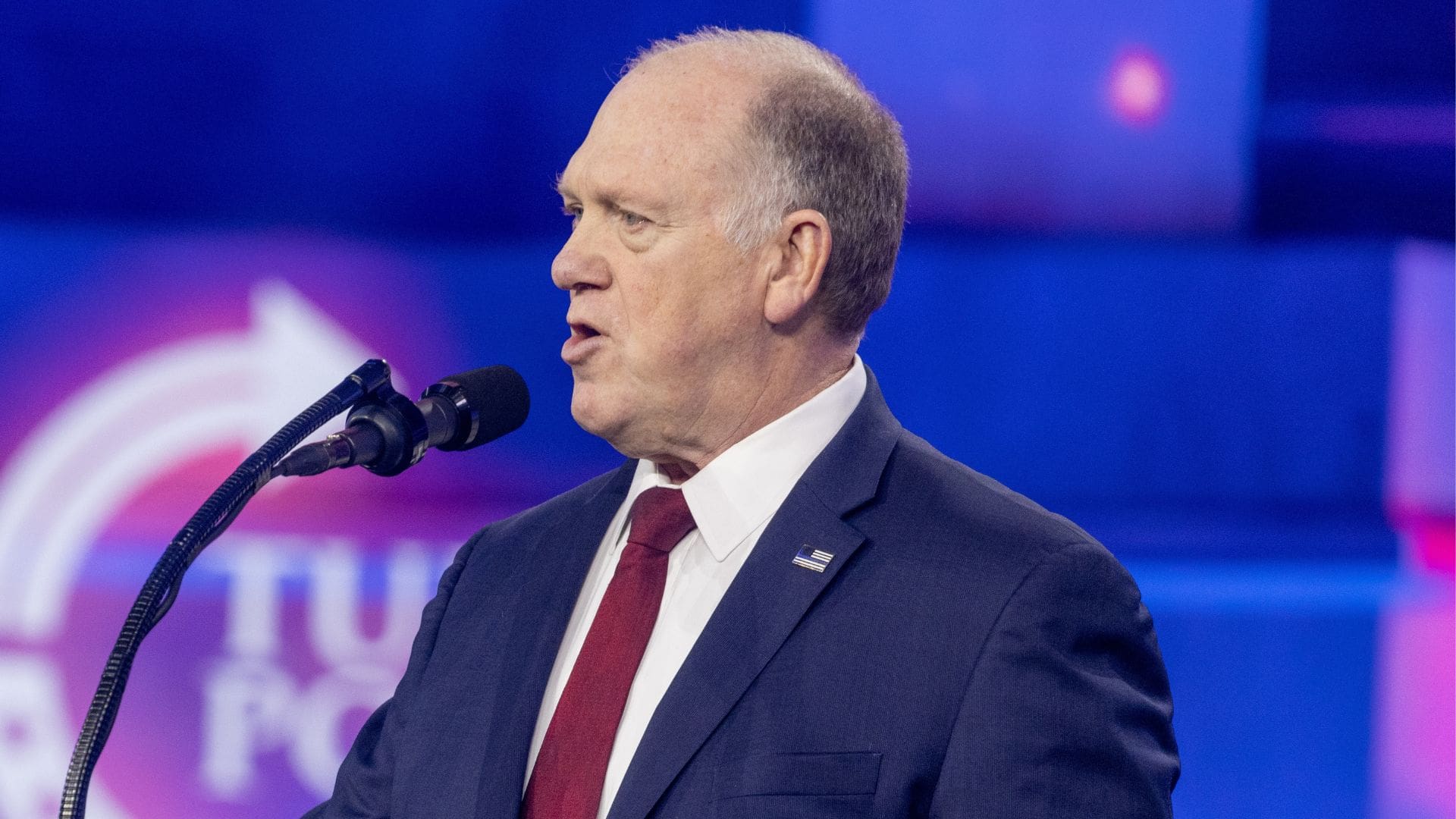 Tom Homan Reveals Heartbreaking Reason He Loses His Temper on Reporters ...